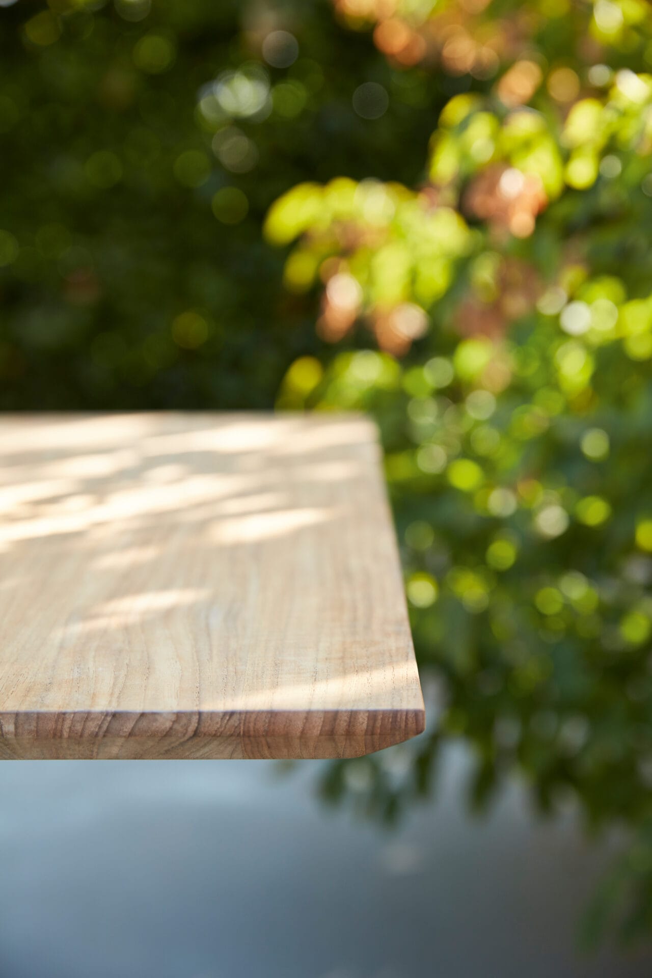 Alexa Bistro Table 43h - Akula Living